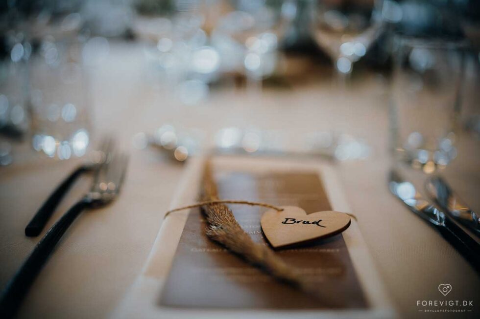 Brobyværk kro bryllup på Fyn med vielse i Sønder Broby kirke